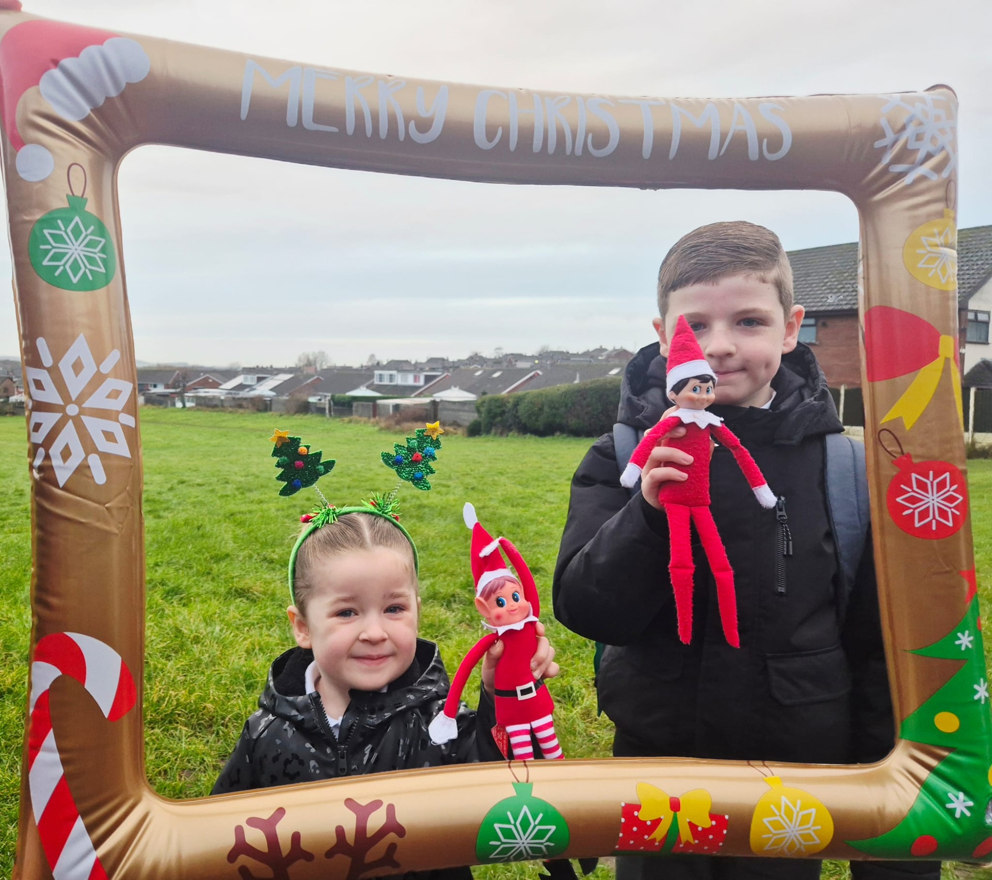 Co-op Academy Clarice Cliff - Elf Walk