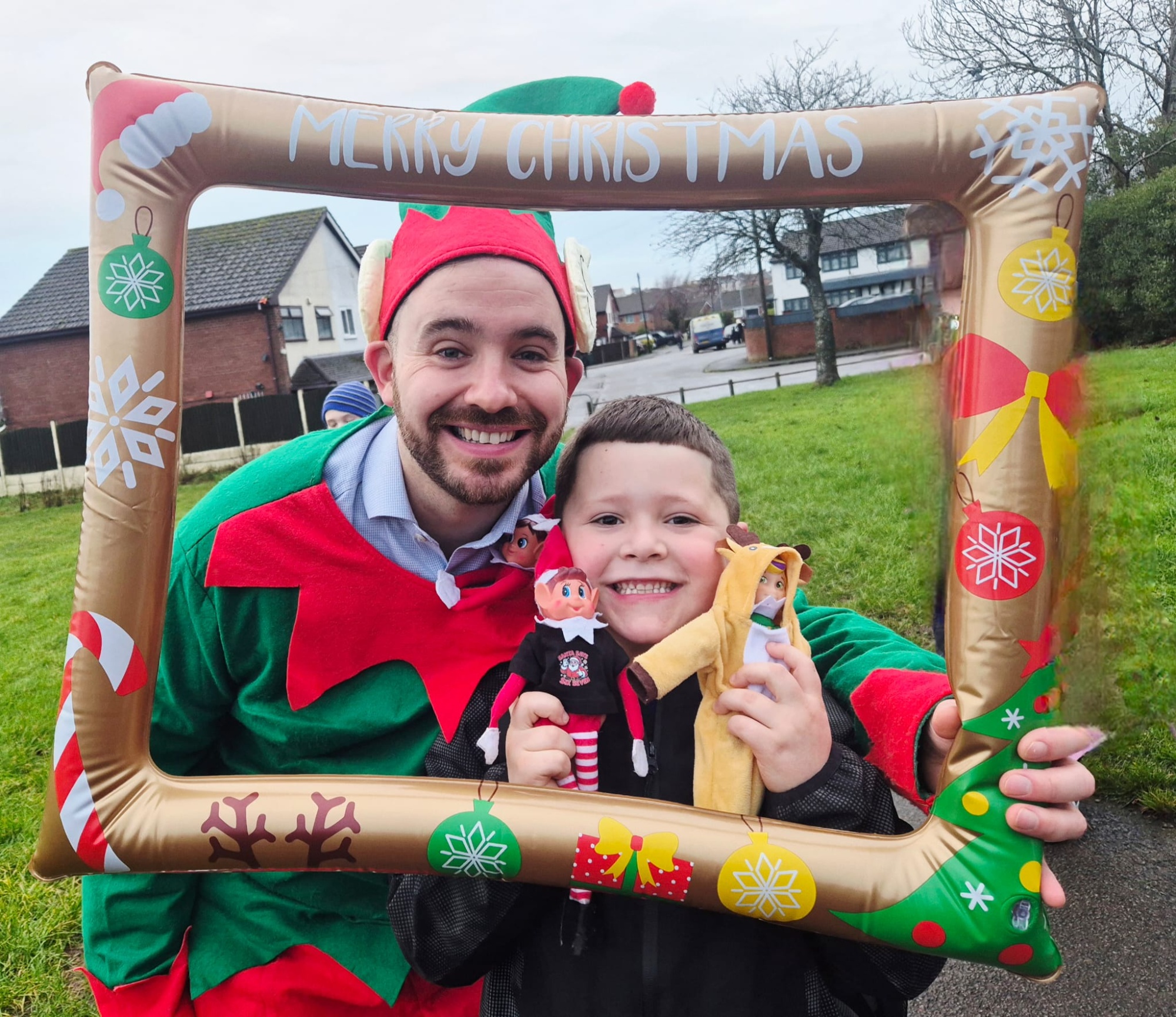 Co-op Academy Clarice Cliff - Elf Walk