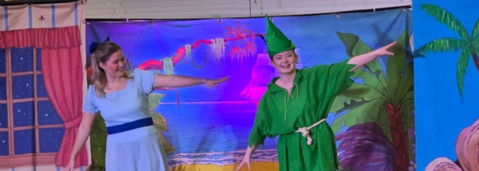 Co-op Academy Clarice Cliff - Christmas at Clarice Cliff